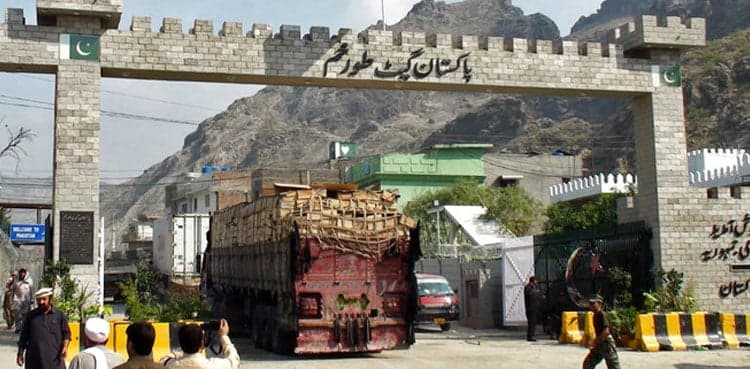 Torkham border: Pak-Afghan border to reopen today after 25 days
