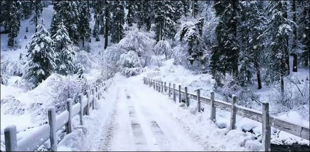 Balochistan receives snowfall rain in various regions