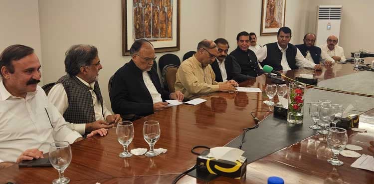 Govt, AJK action committee sign agreement Oct 4, 2025